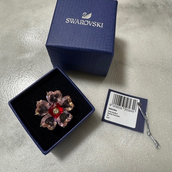 Swarovski | Jewelry | Swarovski Idyllia Cocktail Ring Pink Rose Gold ...